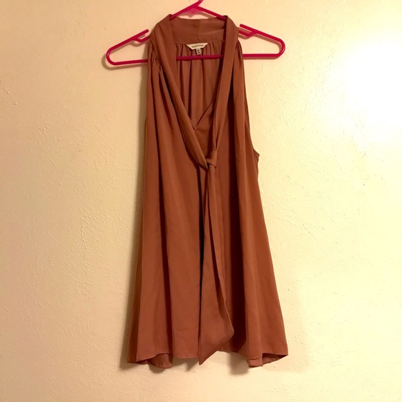 Max Studio | Tops | Max Studio Tank | Poshmark